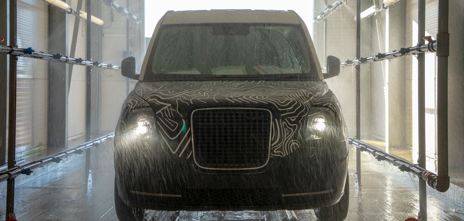 First prototypes of LEVC electric van hit assembly line - Electric ...