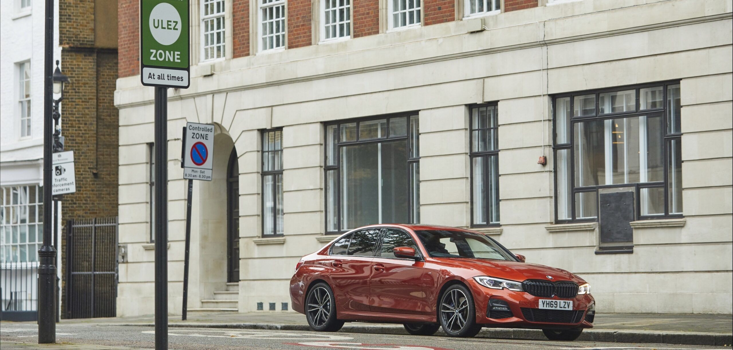 BMW launches world-first technology to automatically switch cars to ...