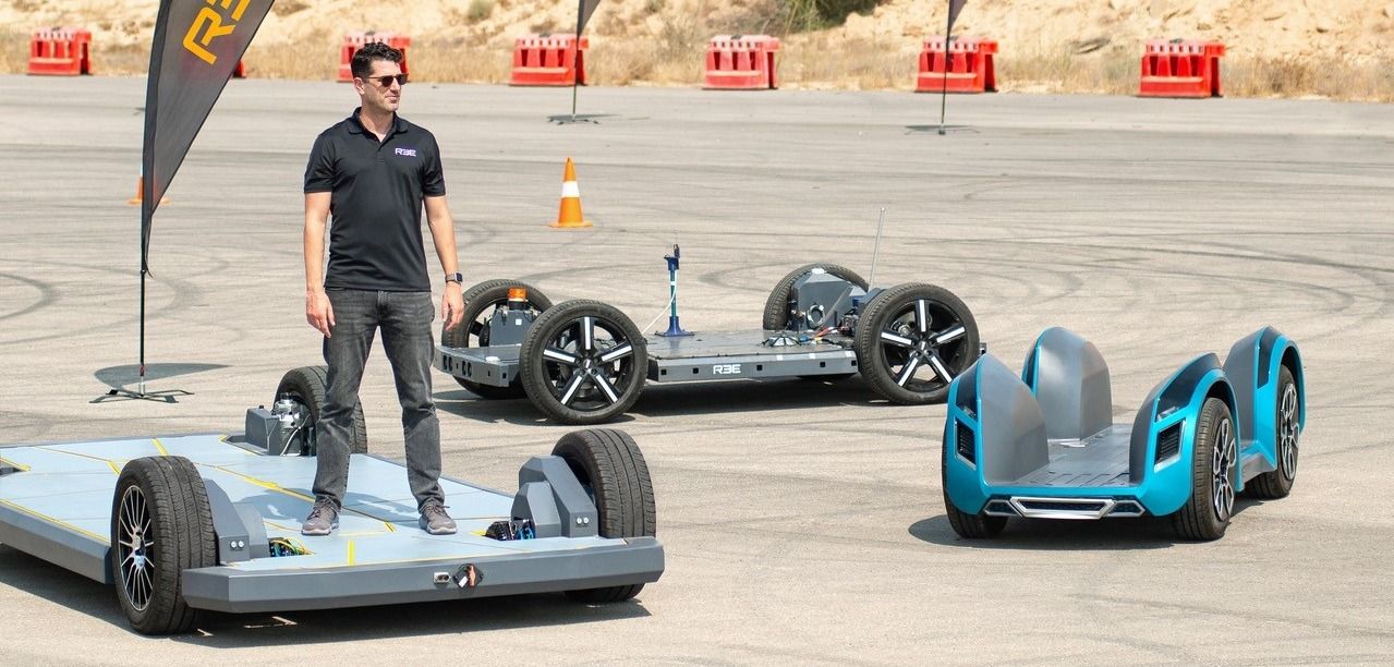 Modular electric vehicle platforms tested on the track - Electric ...
