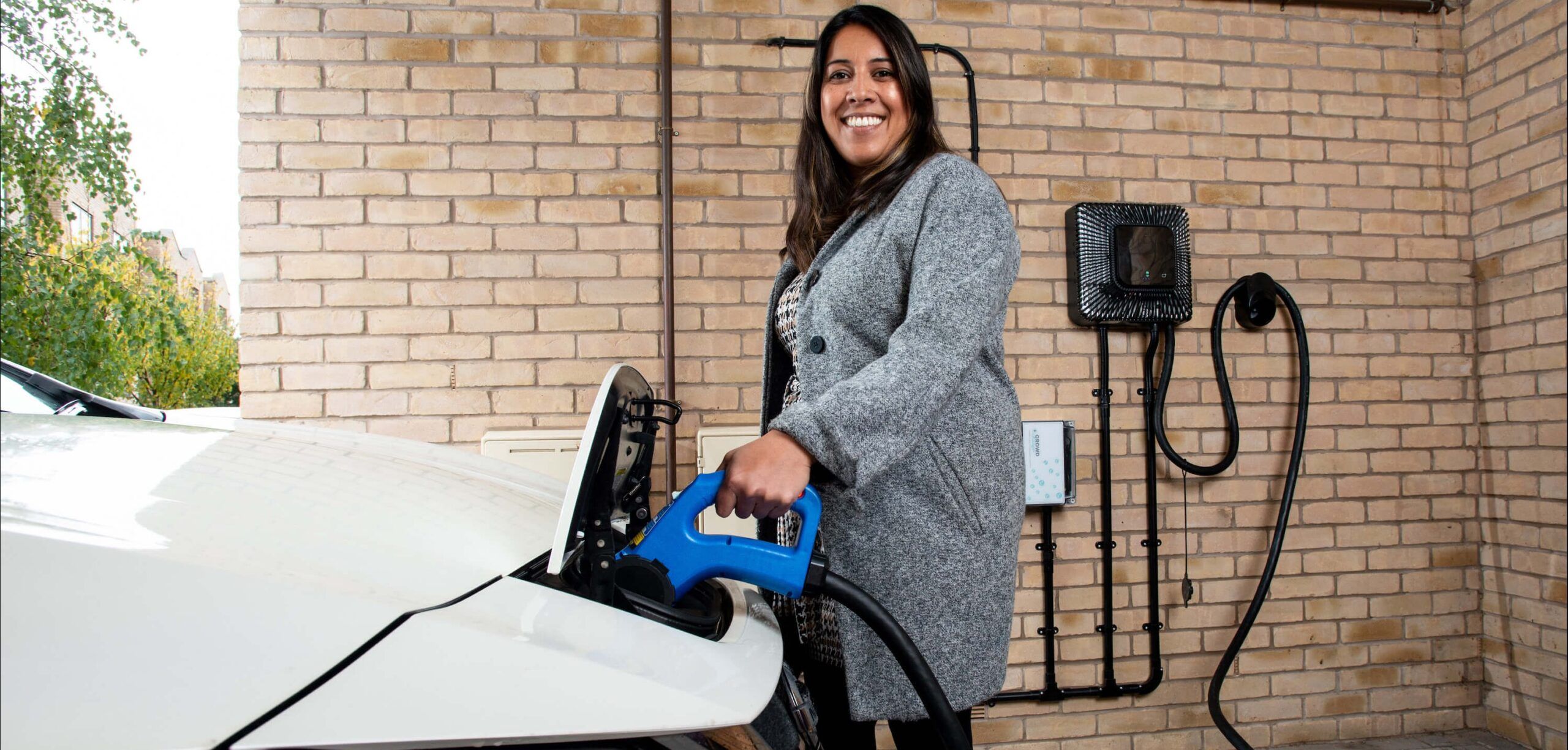 Vehicle to Grid trial installs first chargers - Electric & Hybrid ...