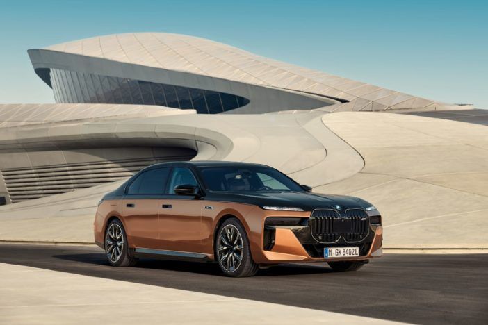 BMW unveils the i7 M70 xDrive, the fastest and most powerful model in ...