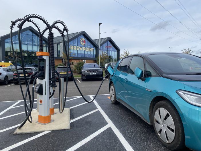 Osprey Charging extends rapid EV charging network with new Bedford, UK hub - Electric & Hybrid ...