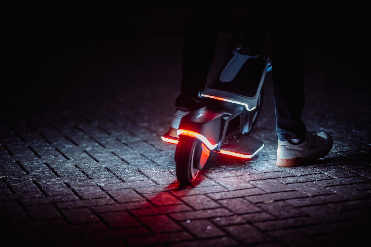 Hilo One E-Scooter prototype parts produced by Xometry - Electric ...