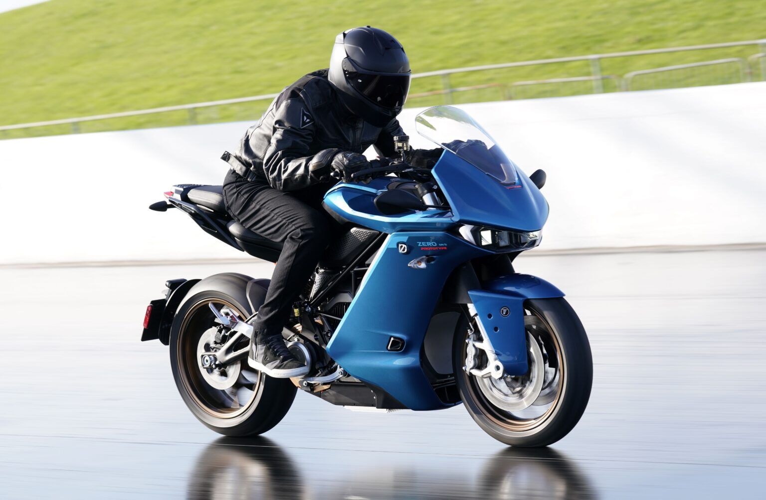 FEATURE: Inside UTAC Millbrook Proving and Testing Ground - Electric ...