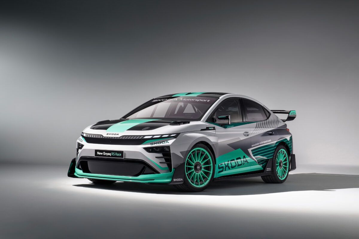 Ford reveals 1400hp electric drag race car - Electric & Hybrid Vehicle ...