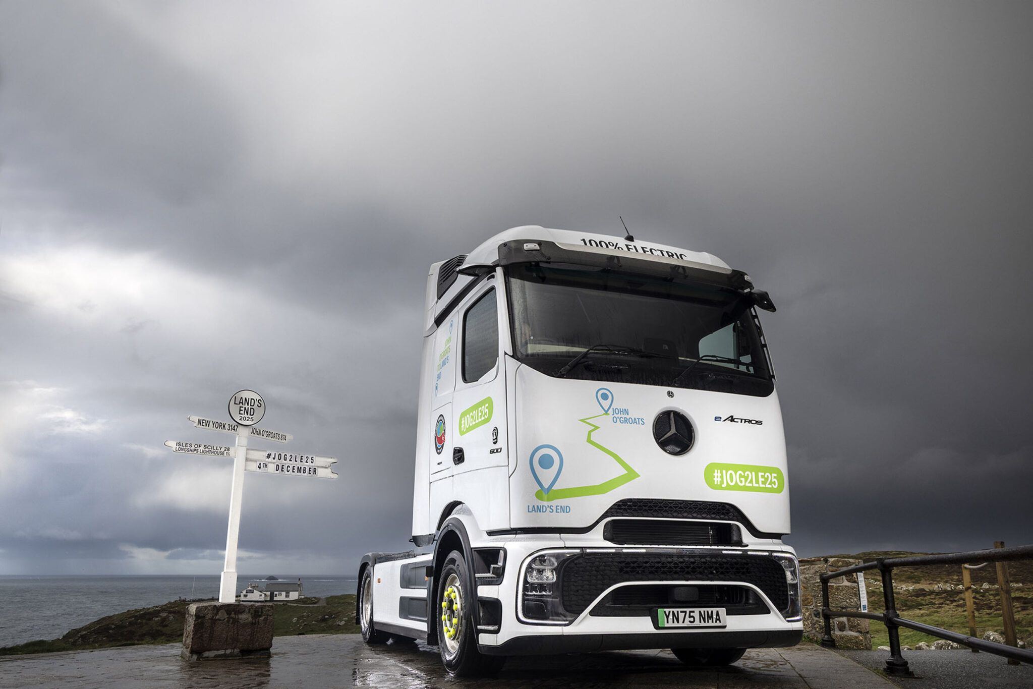 Mercedes-Benz eActros 600 completes first electric HGV journey from ...