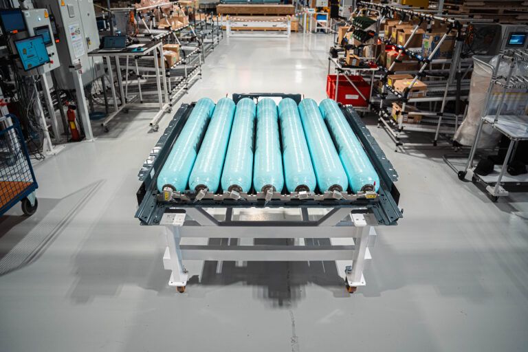 BMW's new hydrogen tank design delivers 750 km range for iX5 - Electric ...