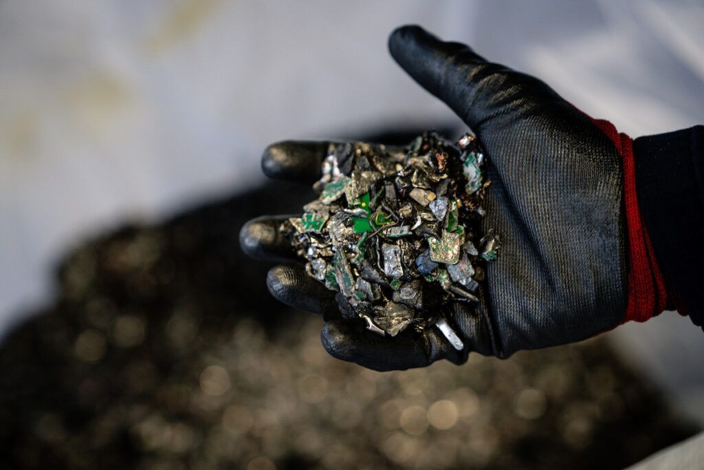 ReCAM project wins funding to turn EV battery waste into new cathode ...